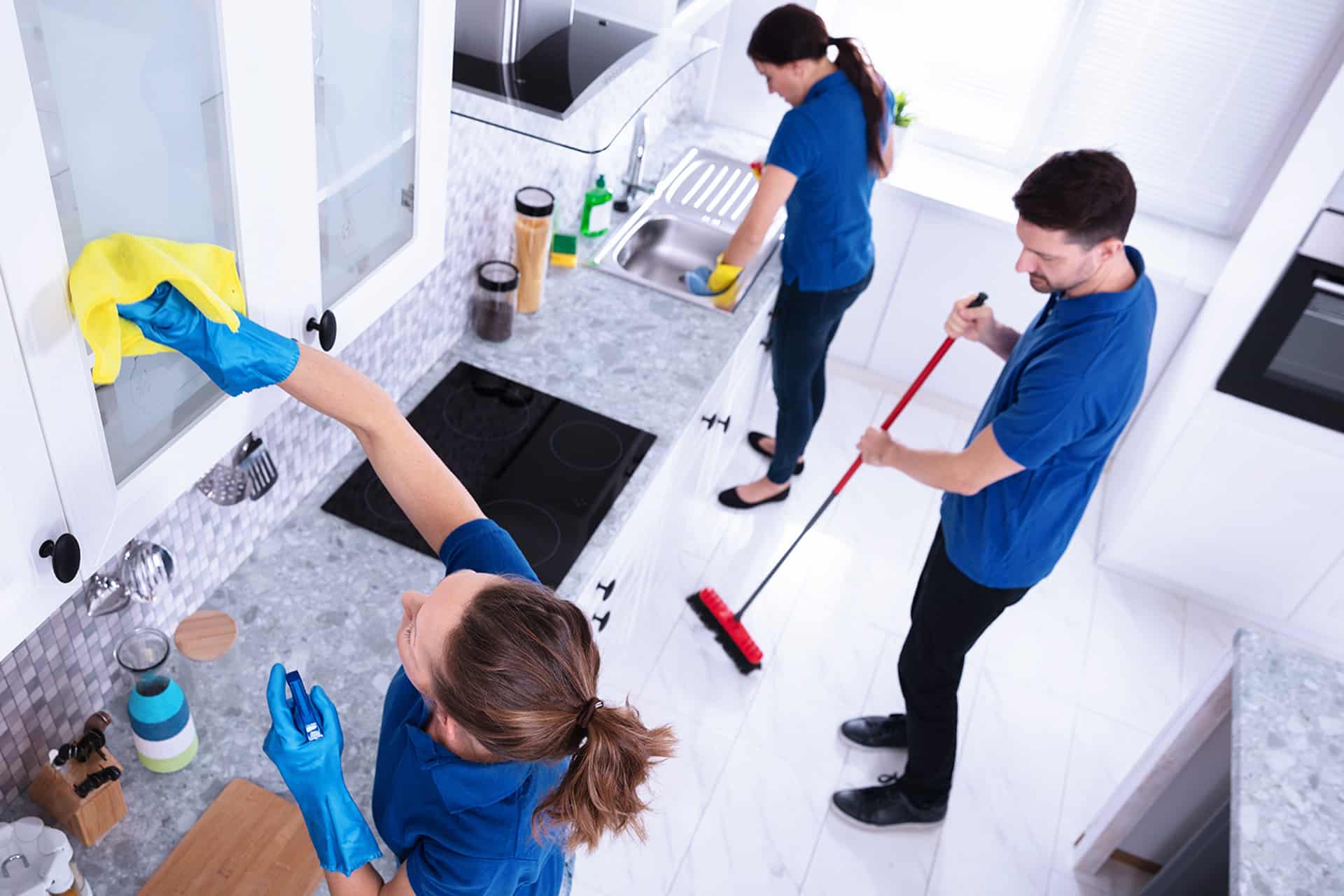 Service de ménage à domicile - MERCI+.